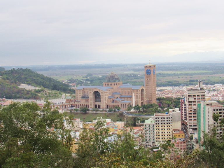 Roteiro de 2 dias em Aparecida - Vivi na Viagem
